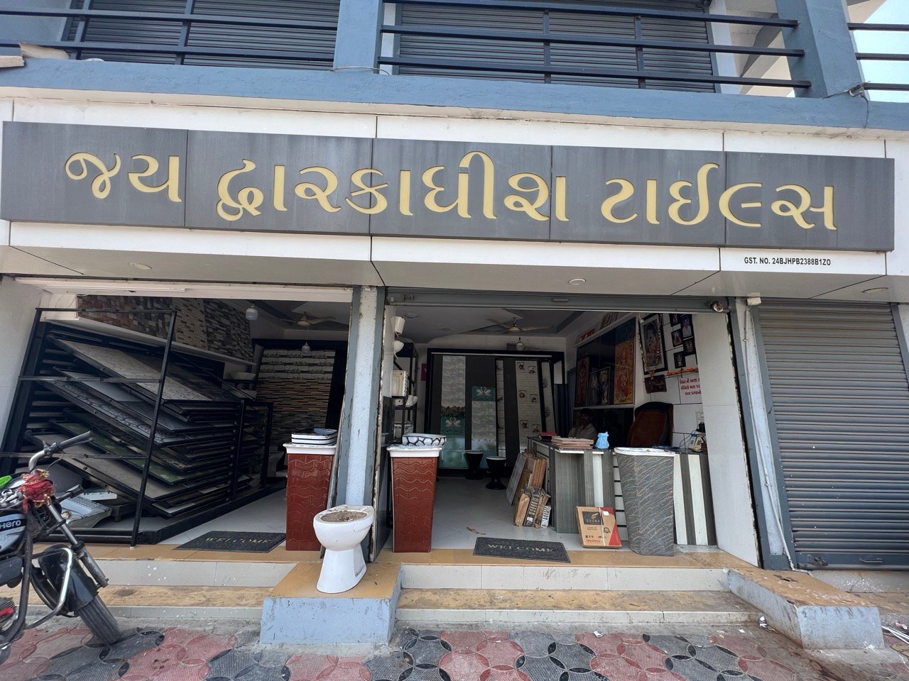 How to choose the right tiles design for your shop – Adon Ceramic LLP